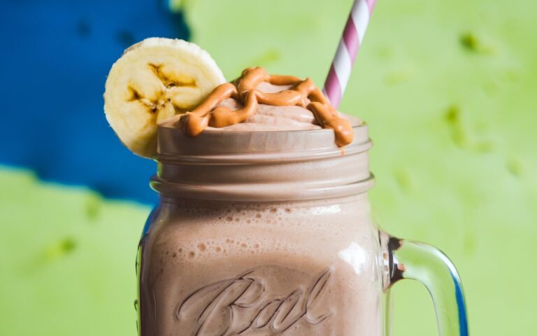 Peanut Butter Banana Protein Shake – Post-Workout Sip – Blessedish