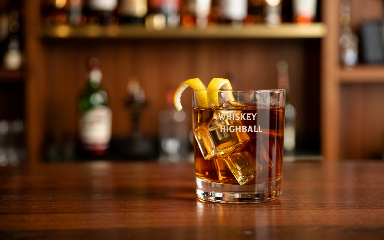 Whiskey Highball: The Timeless, Effervescent Pour – Blessedish